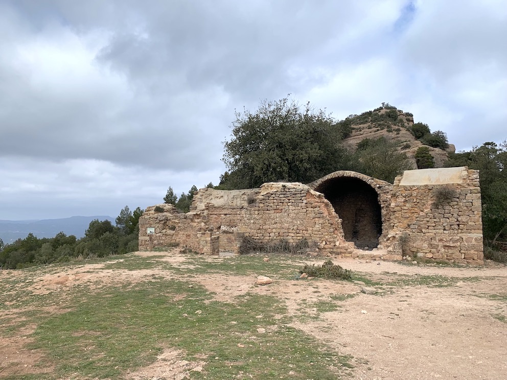 Ruta a la Roca Foradada de Montserrat - Viajo luego Escribo